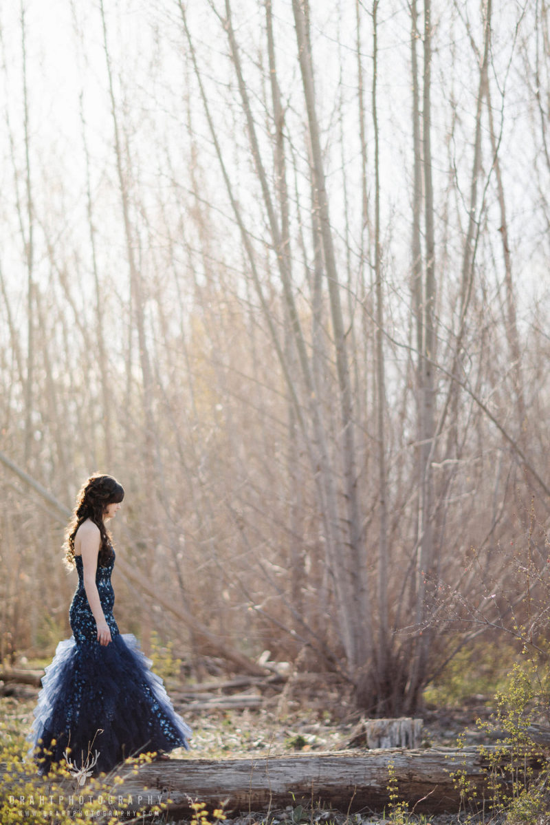2016 Graduation Shoot - Vernon & Kelowna Photographer • Draht Photography