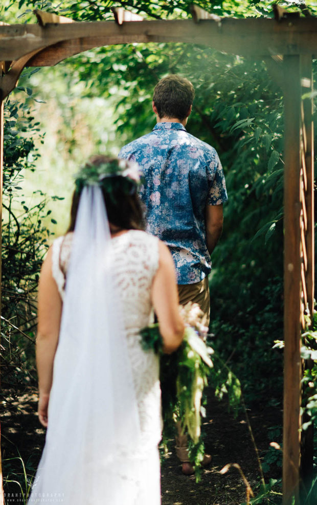 The Wakeboard and Boat Wedding - Vernon & Kelowna Photographer • Draht ...